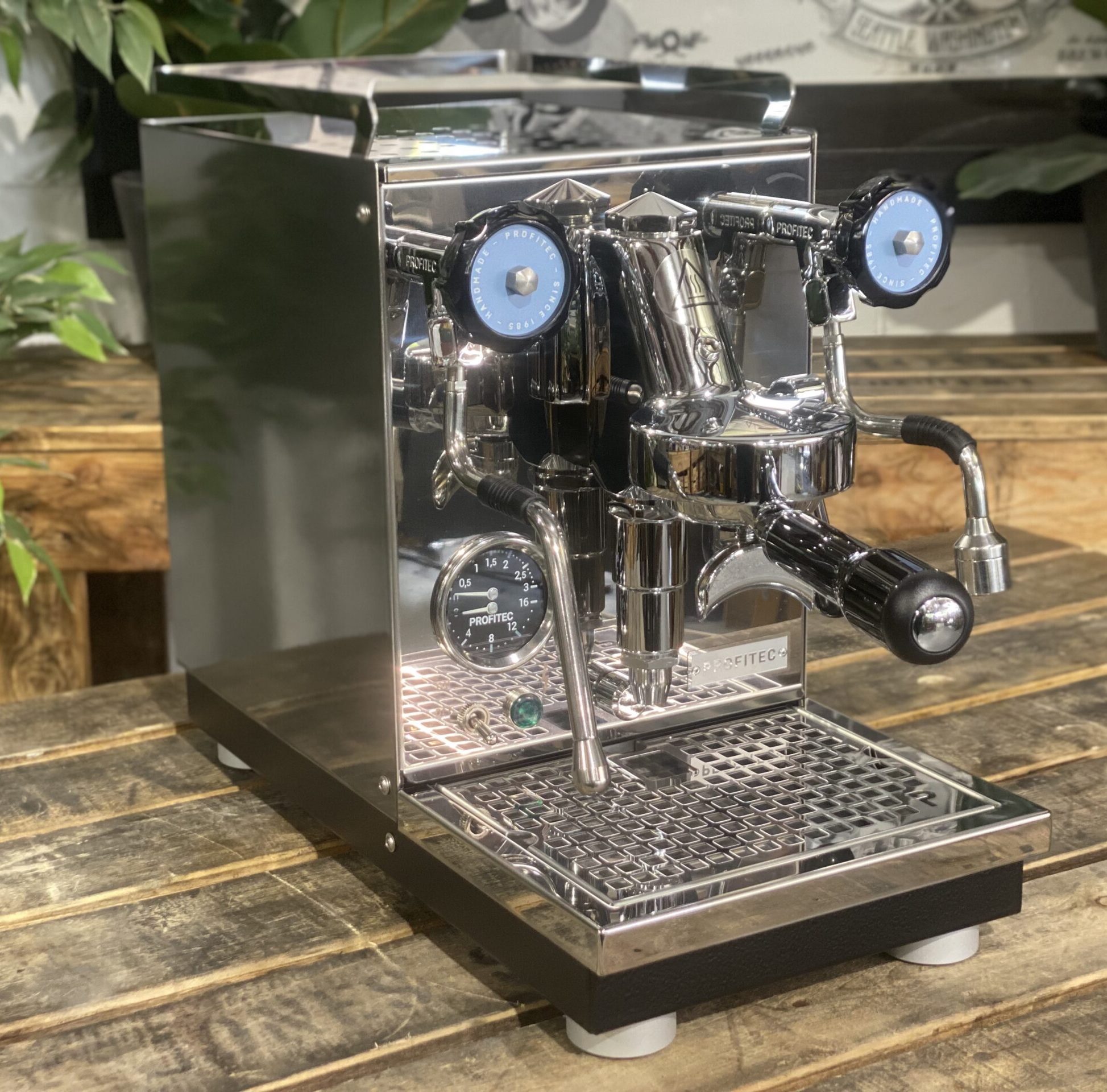 The Profitec Pro 400 - Specs, Reviews, Compare - ESB